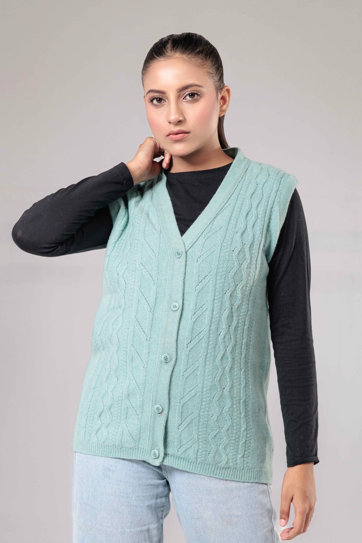 100% Lambswool Sleeve Less Cardigan – Oxford Store
