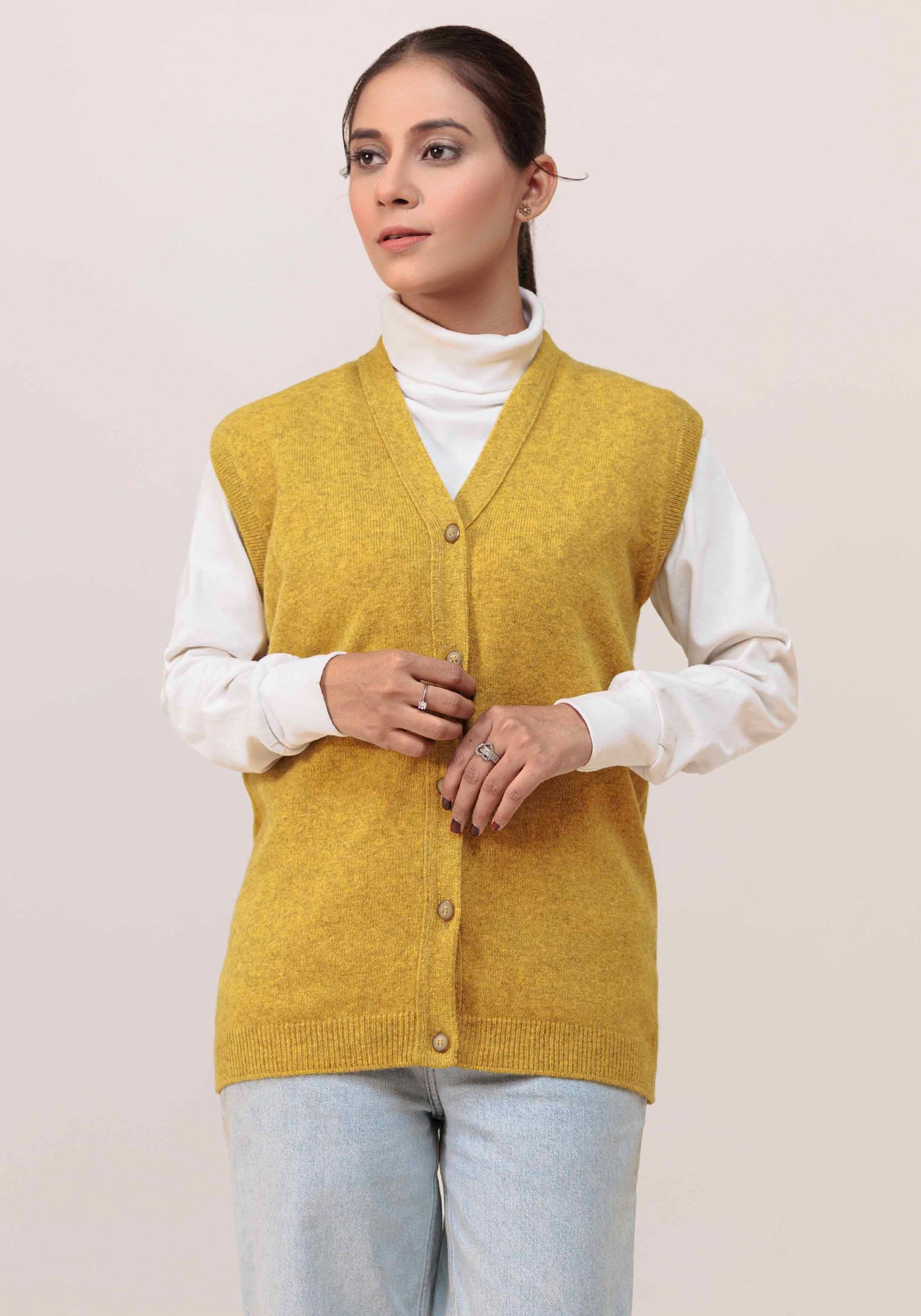 100% Lambswool Plain Sleeve Less Cardigan – Oxford Store